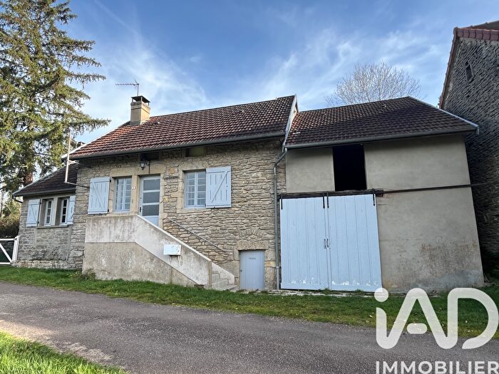 Maison à vendre - Sainte-Colombe-en-Auxois - 3 pièces - 2 chambres