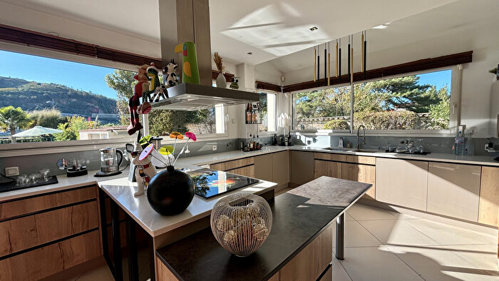 Maison à vendre - Sablons - 7 pièces - 6 chambres