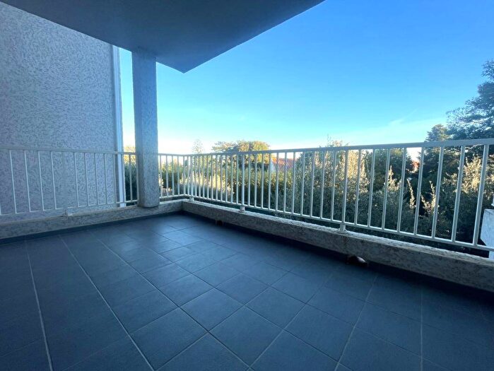 Appartement à louer - Penta-di-Casinca - 3 pièces - 2 chambres