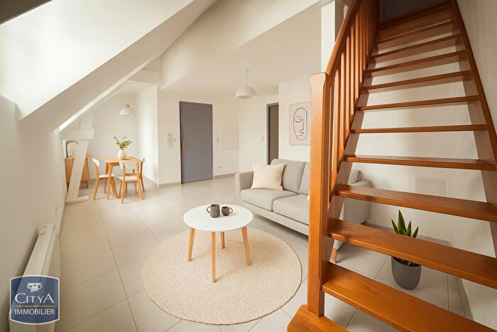 Appartement à vendre - Saumur, Fenêt, Ardilliers, Beaulieu, Le Petit Puy - 4 pièces - 3 chambres