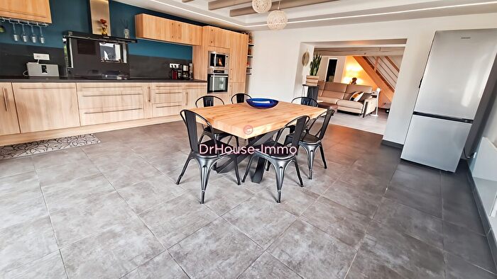 Maison 5 pièces à vendre à Misérieux
