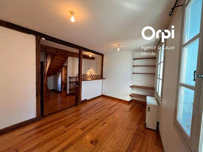 Appartement à louer - Centre Ville, Mende - 2 pièces - 1 chambre