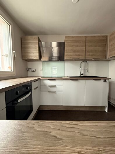 Appartement à louer - Orléans - 4 pièces - 2 chambres