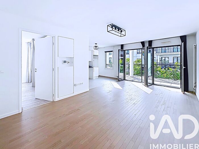 Suresnes, Carnot, Gambetta : Appartement 2 pièces à vendre