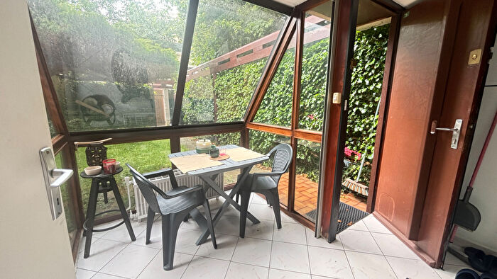 Appartement à louer - Évry, Champs Elysées - 1 pièce