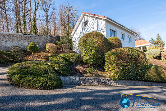 Maison à vendre - Létrat - 6 pièces - 4 chambres