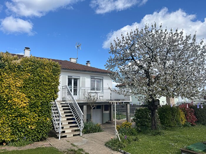 Maison 6 pièces à Jaunay-Clan, à vendre