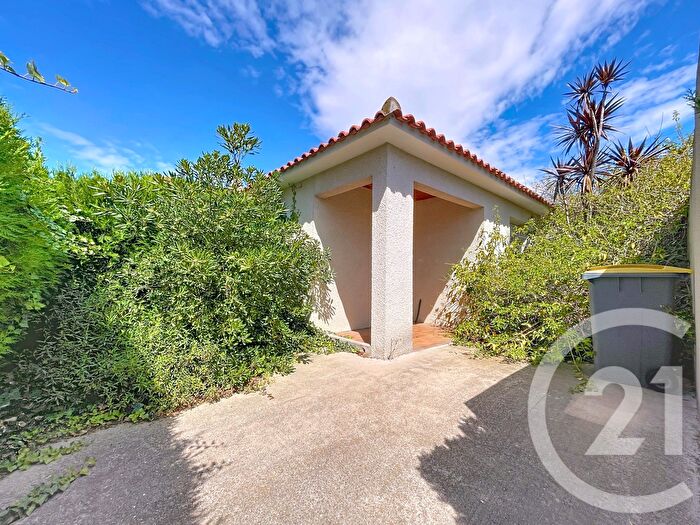 Maison à louer - Saint-Estève - 2 pièces - 1 chambre