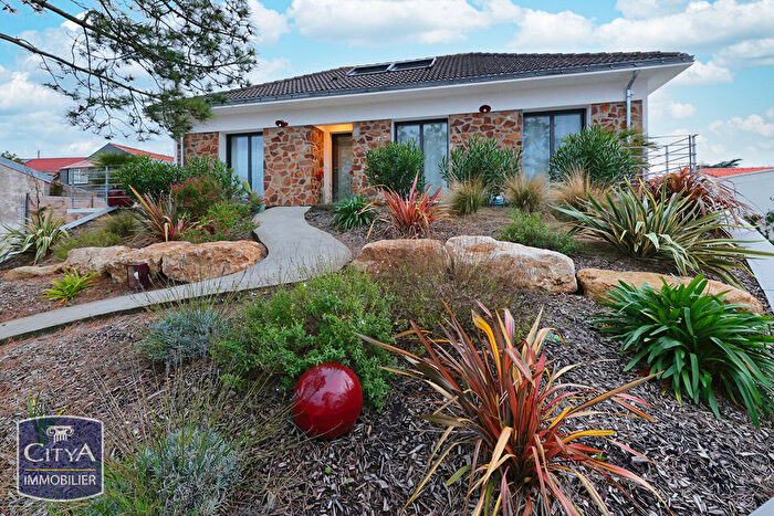 Maison à vendre - Pornic, Gourmalon - 8 pièces - 4 chambres