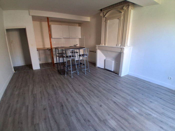 Saint-Jean-d'Angély - Appartement 2 pièces à louer