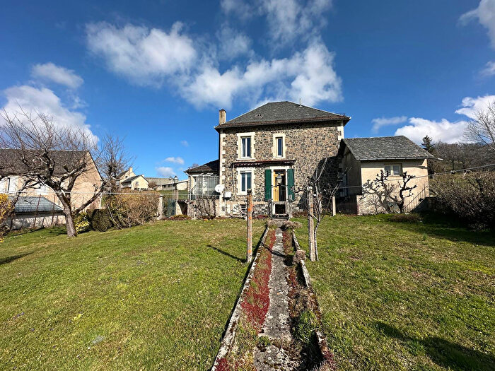 Maison 4 pièces à vendre à Curières