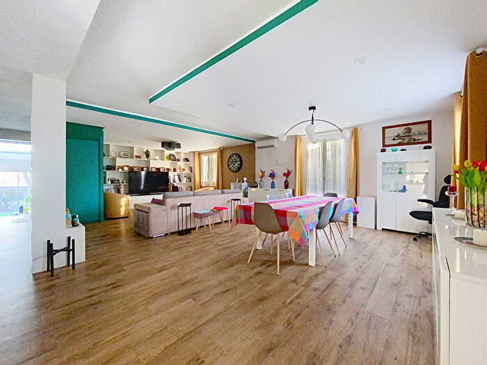 Maison à vendre - Mûrs-Erigné - 6 pièces - 4 chambres