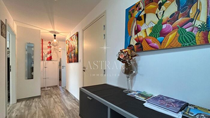 Maison à vendre - Ensisheim - 6 pièces - 5 chambres