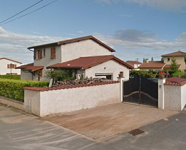 Maison 5 pièces à vendre à Cercié
