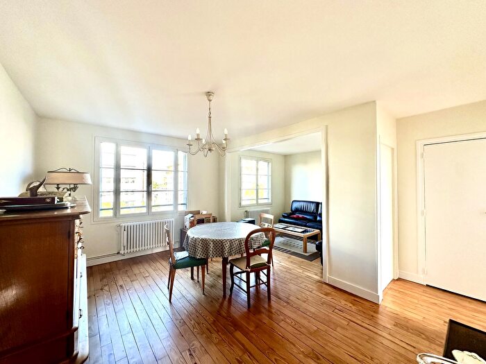 Cachan, Ouest Nord : Appartement 4 pièces à vendre