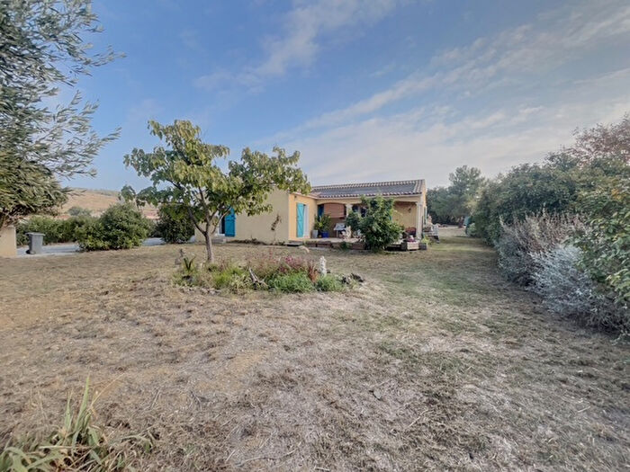 Maison à vendre - Pouzolles - 5 pièces - 3 chambres