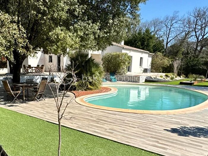 Bollène, Périphérie - Maison 6 pièces à vendre