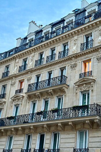Appartement 6 pièces à vendre à Paris 8ème, Mairie
