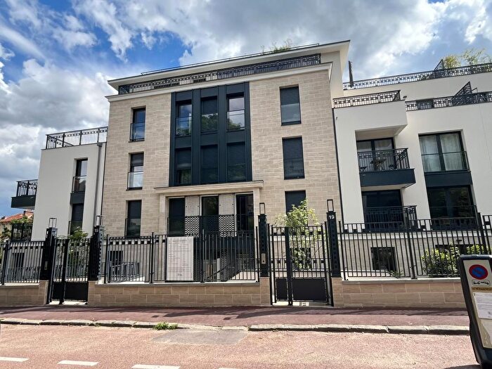 Saint-Cloud, Pasteur, Magenta : Appartement 2 pièces à vendre