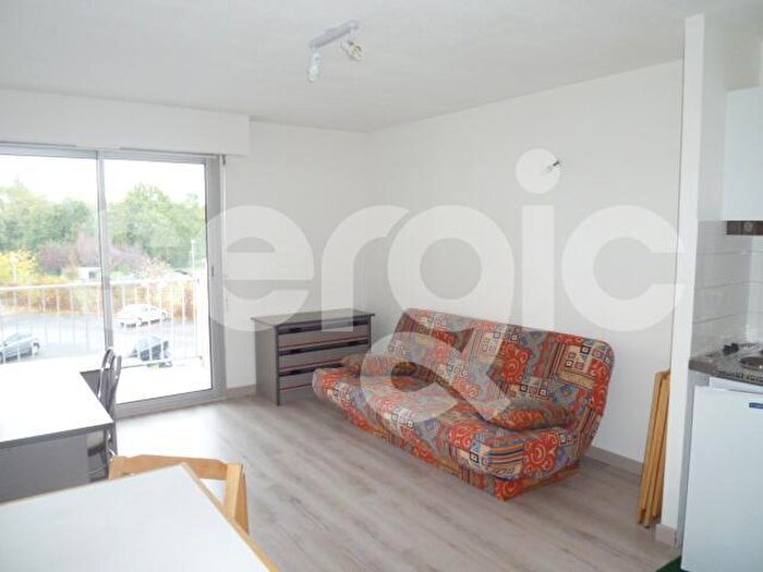 Olivet, Larry, Coin Rond, Lorette : Appartement 1 pièce à louer