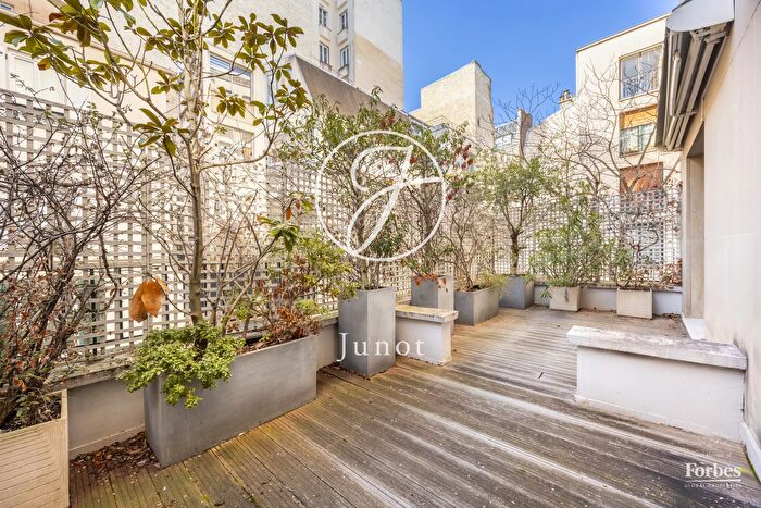 Appartement 3 pièces à Paris 17ème, Ternes, Maillot, à vendre