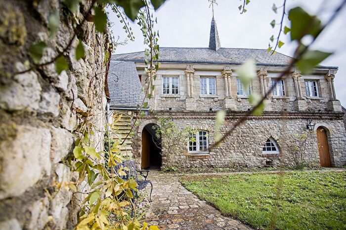 Maison à vendre - Pithiviers - 5 pièces - 3 chambres