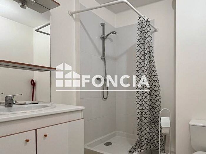 Appartement à louer - Notre-Dame, Cholet - 1 pièce