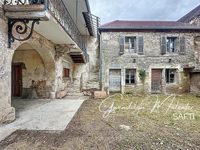 Quingey - Maison 3 pièces à vendre