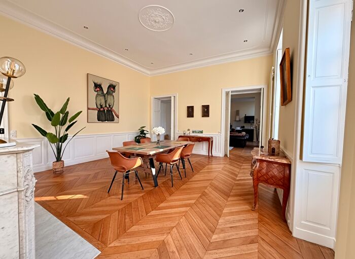 Appartement 4 pièces à Carcassonne, Centre-ville, à vendre