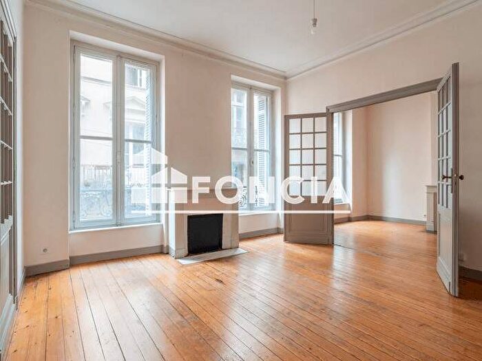 Appartement à louer - Centre ville, Bordeaux - 4 pièces - 3 chambres