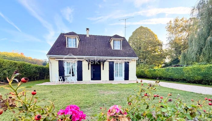 Maison 6 pièces à Mortefontaine-en-Thelle, à vendre