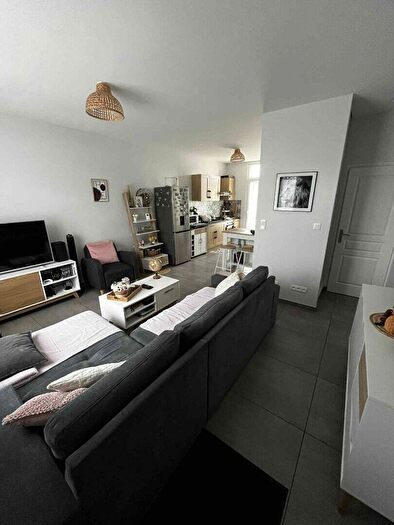 Maison à louer - Saint Martin-Cité des Aviateurs, Saint-Quentin - 3 pièces - 2 chambres