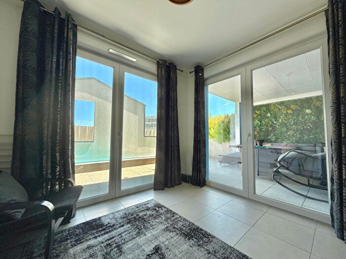 Appartement à vendre - Dijon, Port du Canal - 2 pièces - 1 chambre