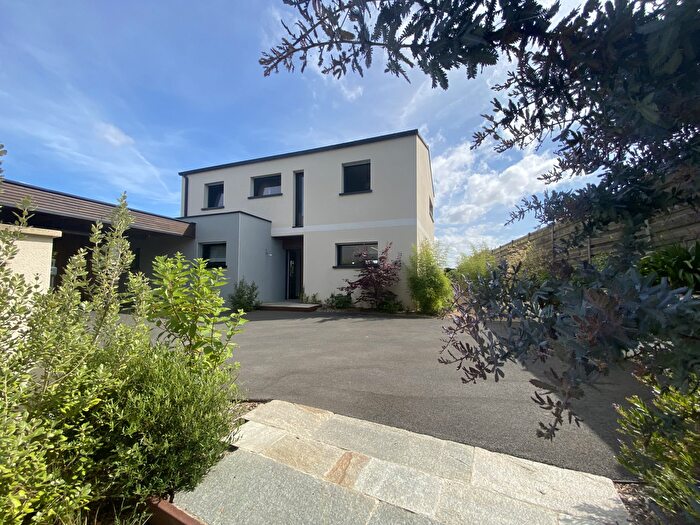 Maison 6 pièces à Minihy-Tréguier, à vendre