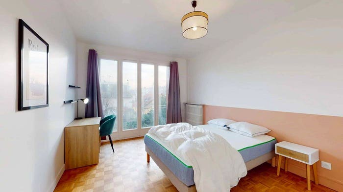 Appartement 1 pièce à louer à Plateau-Grèves-Europe-Gare du Stade-Fossés Jean, Colombes