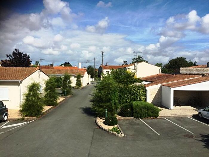 Appartement 3 pièces à Dompierre-sur-Mer, à louer