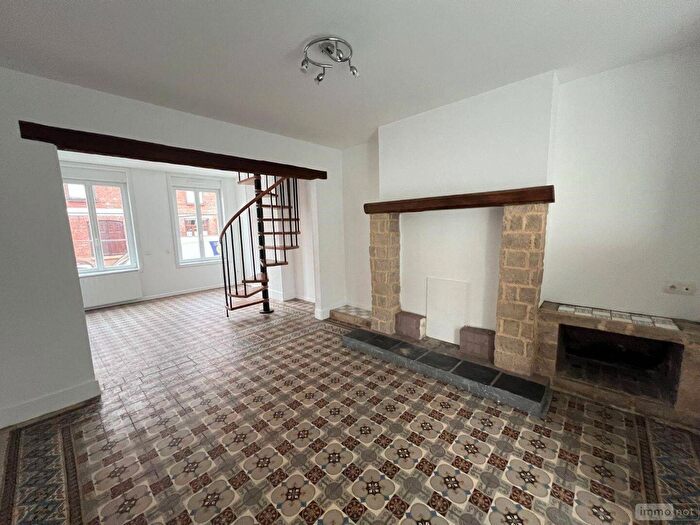 Maison à louer - Bollezeele - 4 pièces - 3 chambres