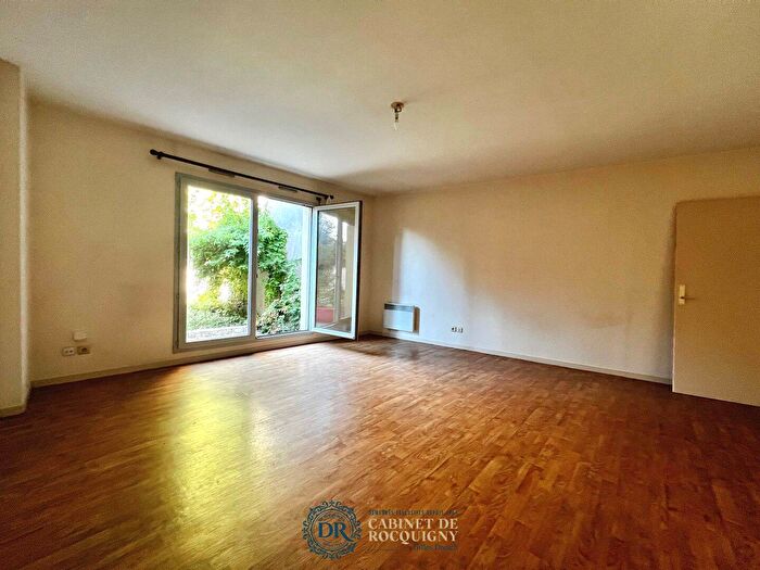 Carmes Sud, Orléans - Appartement 2 pièces à louer