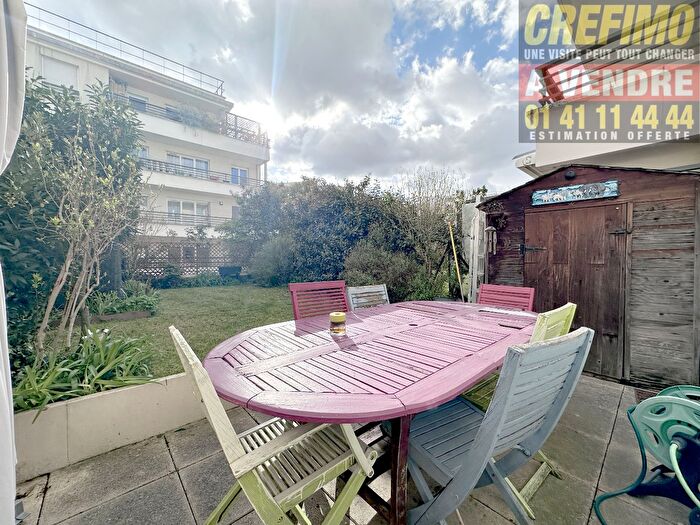 Appartement à vendre - Asnières-sur-Seine, Coubertin - 4 pièces - 3 chambres