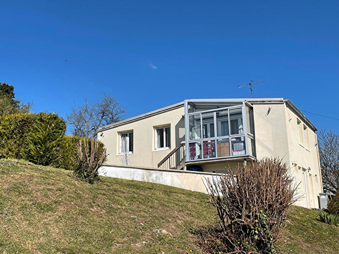 Maison à vendre - Château-Thierry, Centre-ville - 6 pièces - 3 chambres