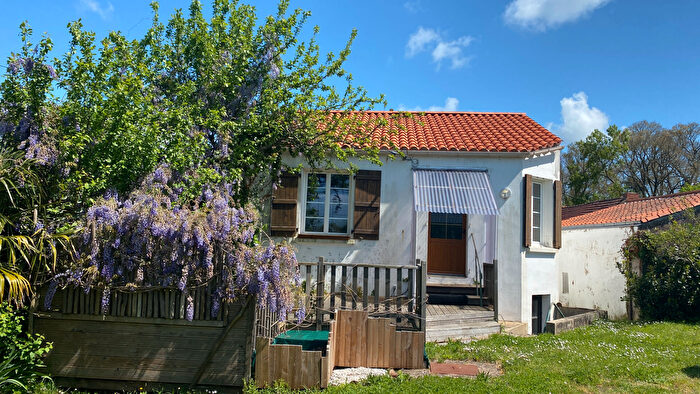Maison à vendre - Le Fenouiller - 3 pièces - 2 chambres