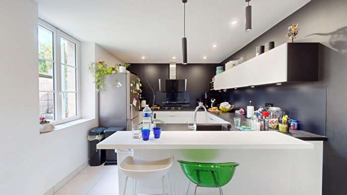 Maison à vendre - Saint-Florent-sur-Cher - 6 pièces - 4 chambres