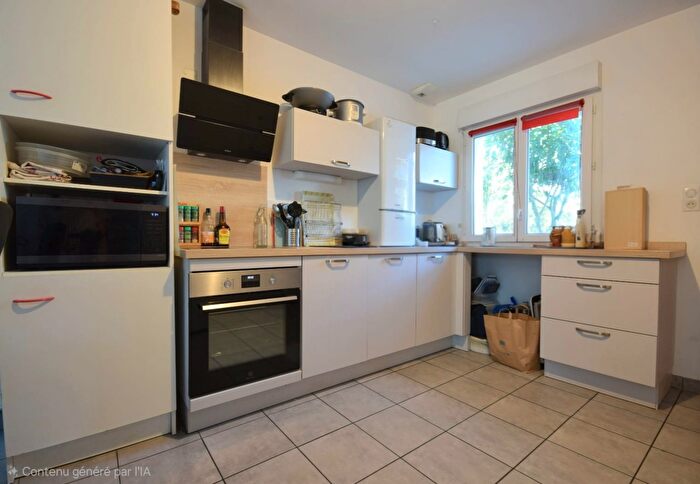 Maison 5 pièces à Le Pellerin, à vendre