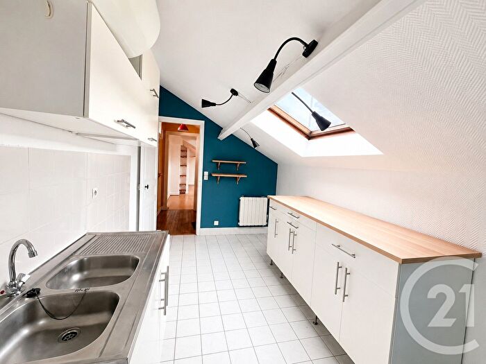 Appartement 2 pièces à vendre - Juvisy-sur-Orge, Centre-ville, Entrevoies, Seine