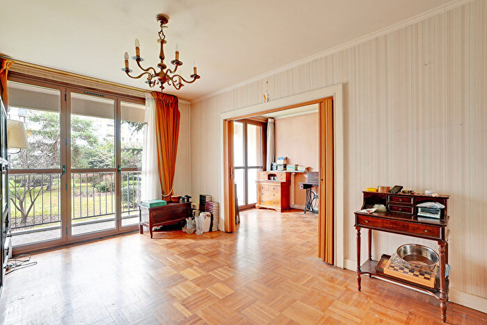 Appartement à vendre - Paris e , Bel-Air, Nord - 4 pièces - 2 chambres