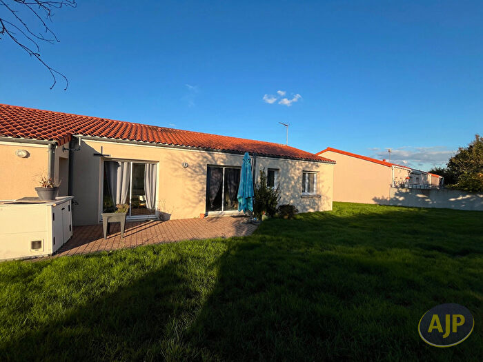 Maison 4 pièces à Saint-Macaire-en-Mauges, à louer