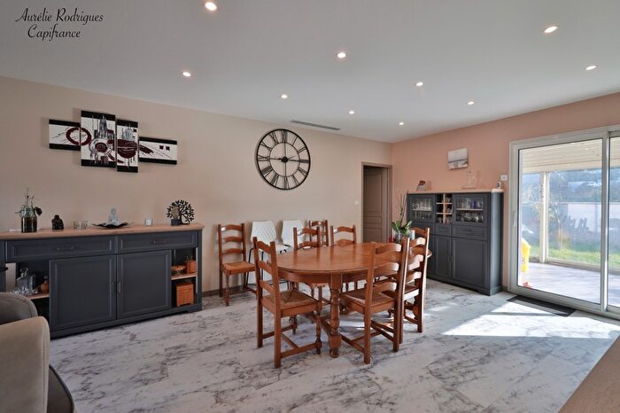 Maison à vendre - Feillens - 6 pièces - 5 chambres