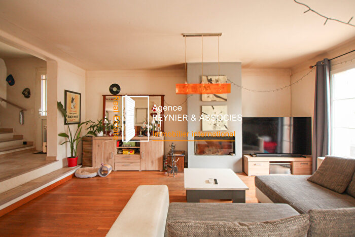 Maison à vendre - Trans-en-Provence - 6 pièces - 4 chambres