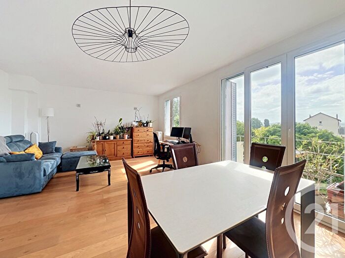 Appartement 3 pièces à Chatou, Ouest, à vendre