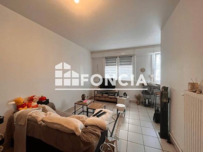 Appartement à louer - Bondonville-Scarpone-Libération, Nancy - 1 pièce